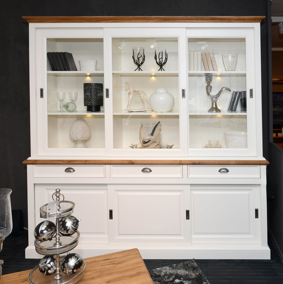 Wohnzimmermöbel Landhausstil Provence mit Wildeiche Abdeckplatten